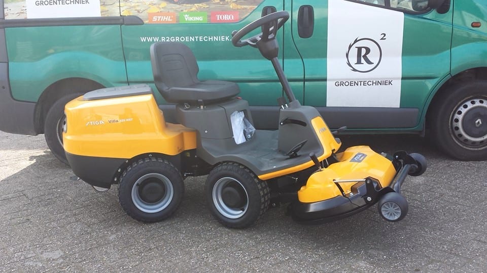 Nieuw afgeleverd Stiga villa 320 hst - R2 Groentechniek